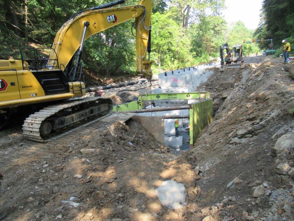 Steel Trench Box Project Gallery - TrenchTech, Inc.