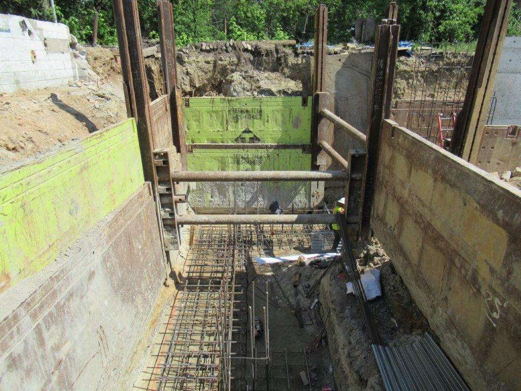 Slide Rail Systems|Linear Multiple Bay Project Gallery - TrenchTech, Inc.