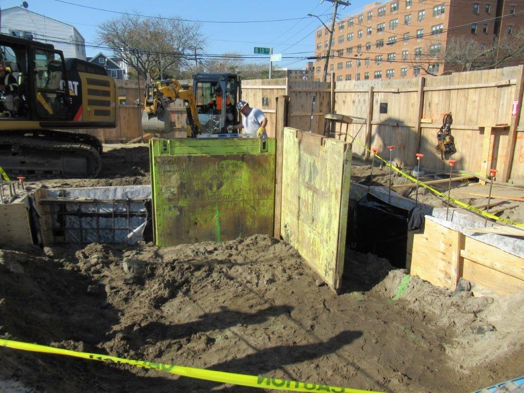 Slide Rail Systems|3 & 4-Sided Pit Project Gallery - TrenchTech, Inc.