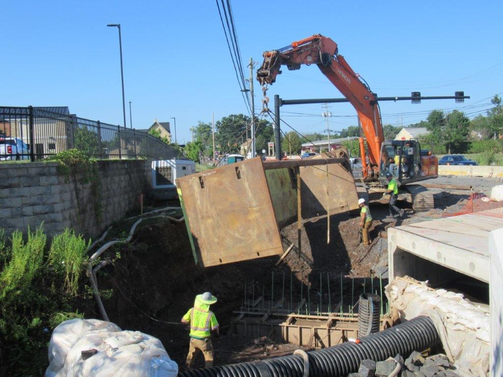 Steel Trench Box Project Gallery - TrenchTech, Inc.