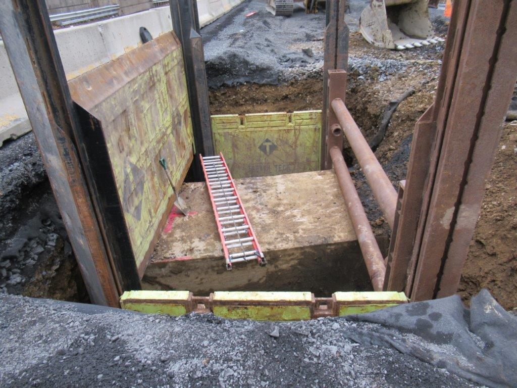 Slide Rail Systems|3 & 4-Sided Pit Project Gallery - TrenchTech, Inc.