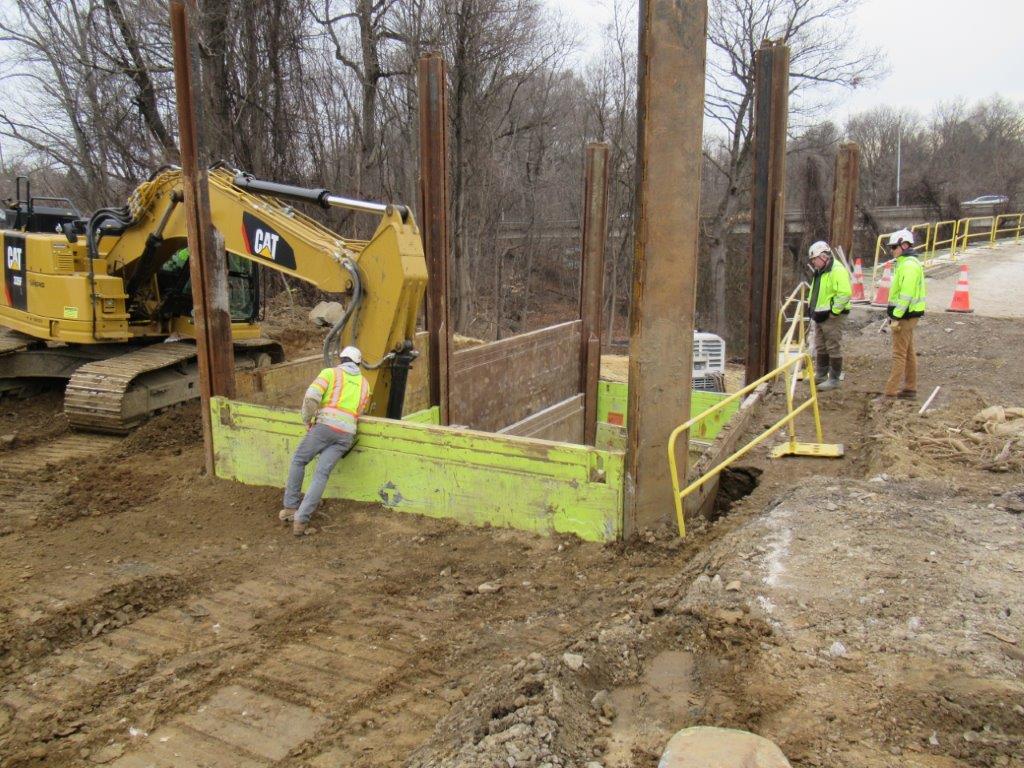Slide Rail Systems|Linear Multiple Bay Project Gallery - TrenchTech, Inc.