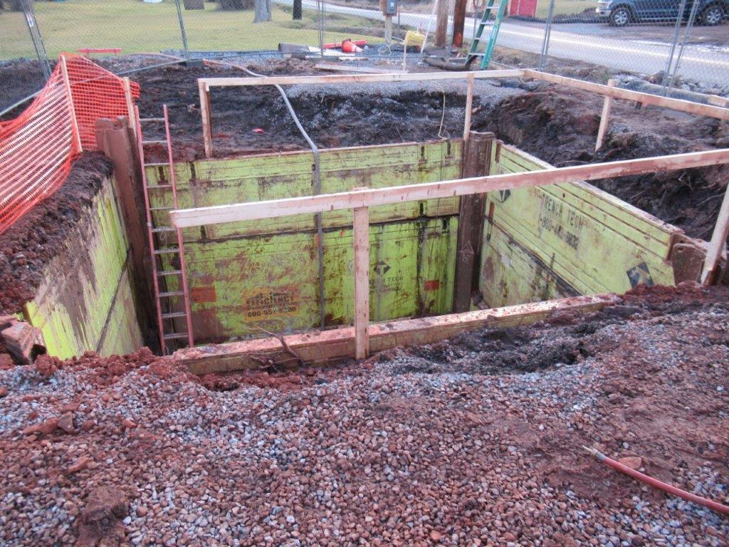 Slide Rail Systems|3 & 4-Sided Pit Project Gallery - TrenchTech, Inc.