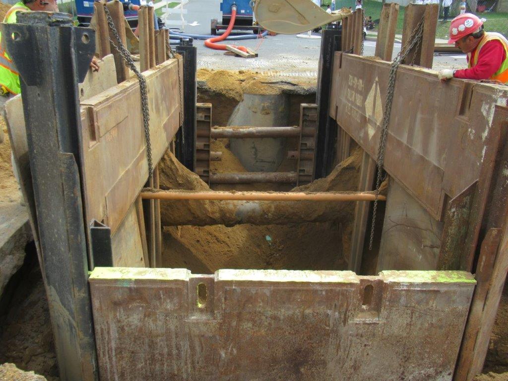 Slide Rail Systems|3 & 4-Sided Pit Project Gallery - TrenchTech, Inc.