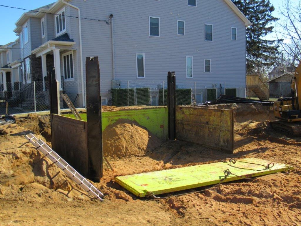 Slide Rail Systems|3 & 4-Sided Pit Project Gallery - TrenchTech, Inc.