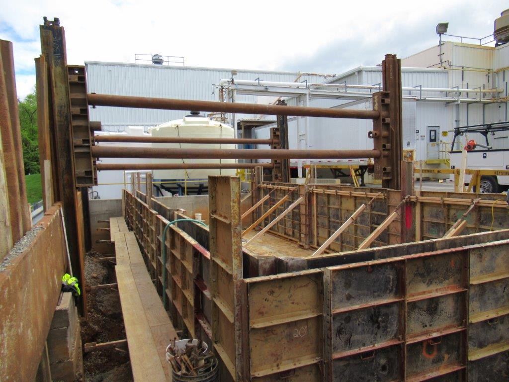 Slide Rail Systems|Linear Multiple Bay Project Gallery - TrenchTech, Inc.